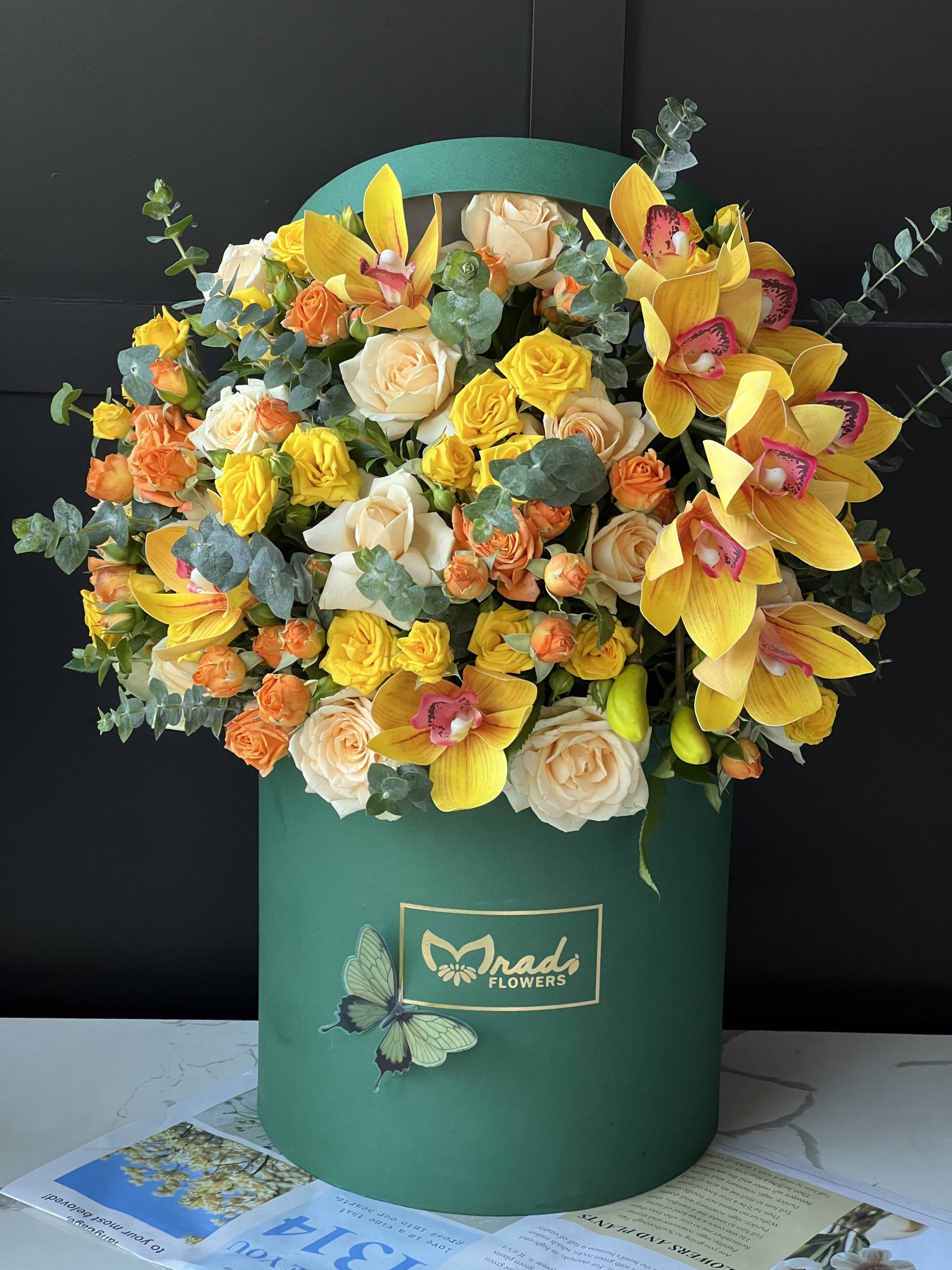 Daisy crate – Mrad Flowers